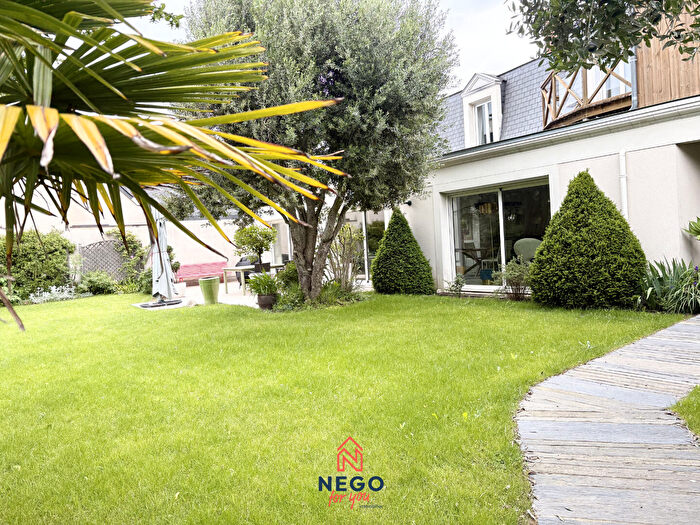 Angers, Madeleine, Saint-Léonard, Justices : Maison 6 pièces à vendre