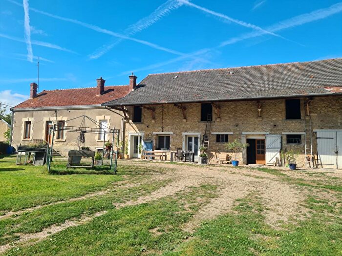 Maison 4 pièces à vendre à Longueval-Barbonval