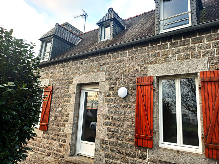 Maison à louer - Bégard - 3 pièces - 2 chambres