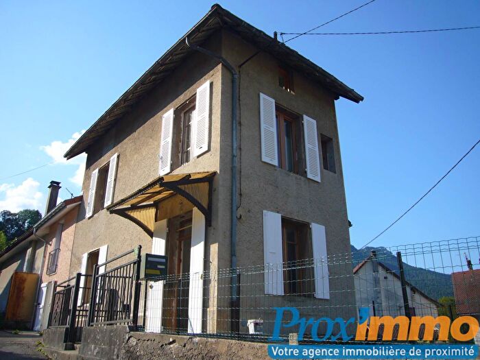 Maison à vendre - Saint-Laurent-du-Pont - 4 pièces - 3 chambres