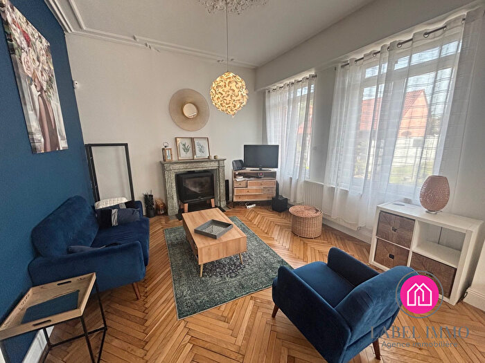 Maison 8 pièces à vendre à Saint-Saulve