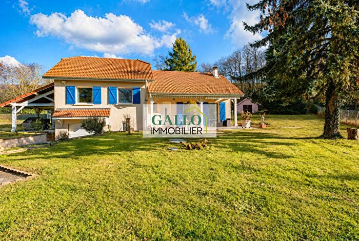 Saint-Georges-d'Espéranche : Maison 5 pièces à vendre