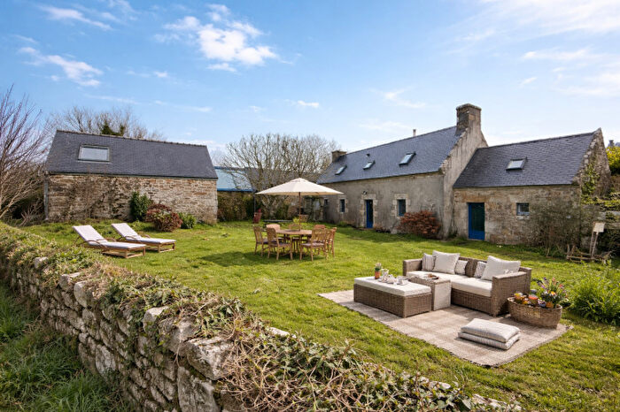 Maison à vendre - Plogoff - 7 pièces - 4 chambres