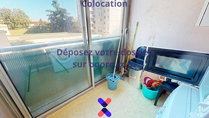 Appartement 5 pièces à louer - Les Genêts-Le Vinatier-Le Lessivas, Bron