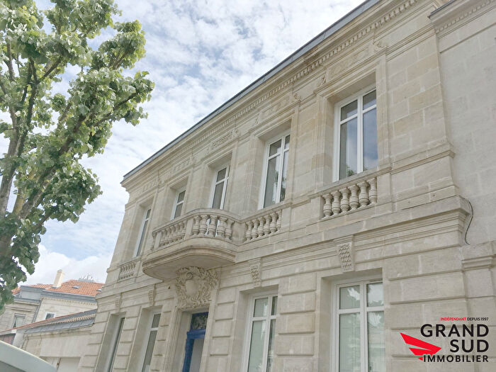 Appartement à louer - Bordeaux - 2 pièces - 1 chambre