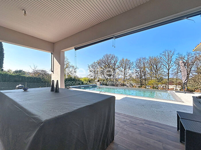 Maison à vendre - Cosnac - 5 pièces - 3 chambres