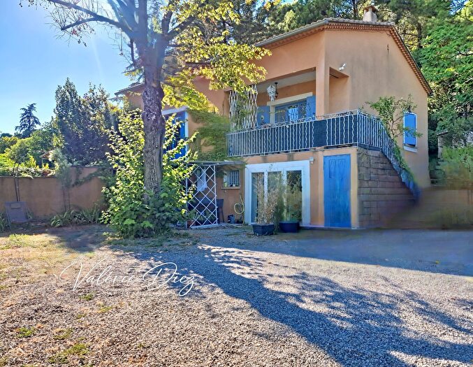 Apt : Maison 4 pièces à vendre
