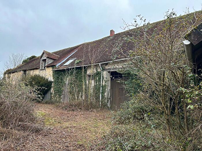Maison à vendre - Jouy-le-Châtel - 4 pièces - 4 chambres