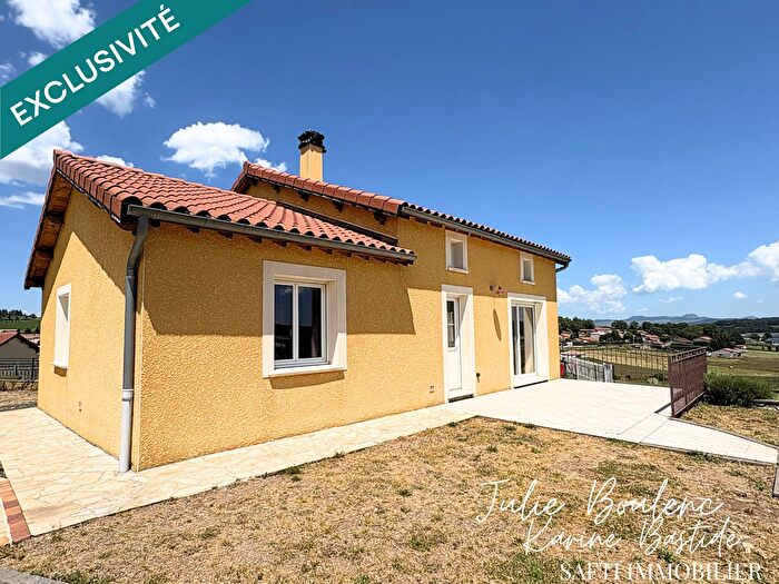 Maison 4 pièces à Coucouron, à vendre