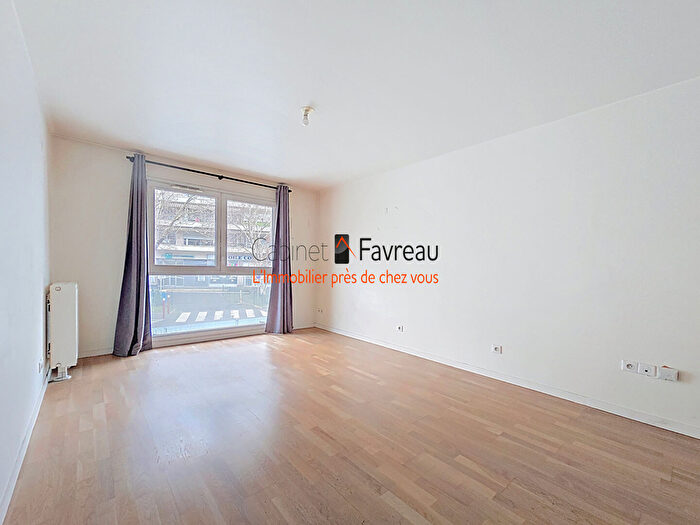 Appartement à vendre - Fresnes, Centre-ville - 3 pièces - 2 chambres