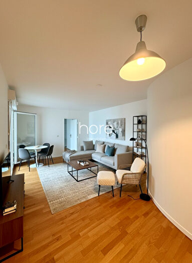 Appartement à vendre - Saint-Denis, La Plaine Saint-Denis - 2 pièces - 1 chambre