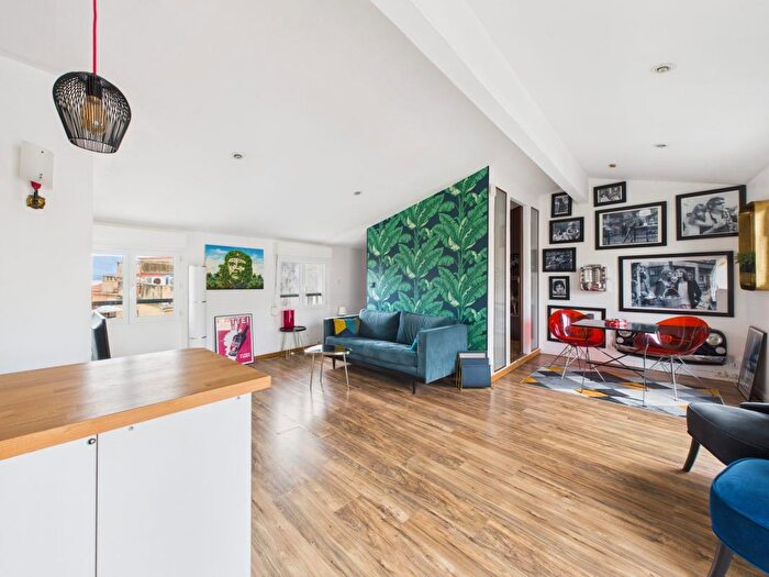 Appartement à vendre - Ajaccio, Citadelle - 1 pièce - 1 chambre