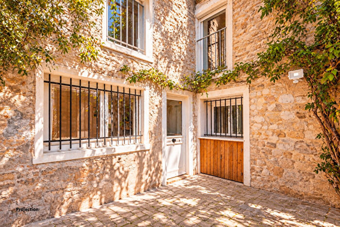 Maison 3 pièces à Saint-Didier-au-Mont-d'Or, à vendre