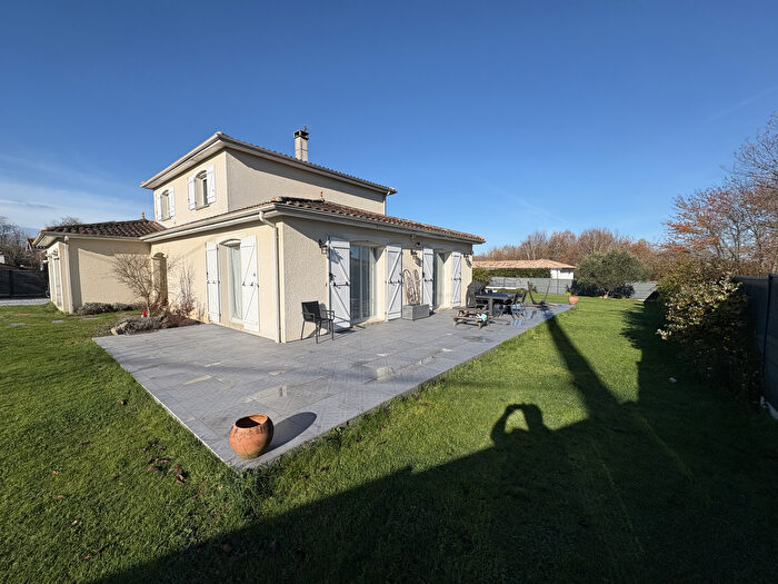 Cénac : Maison 8 pièces à vendre