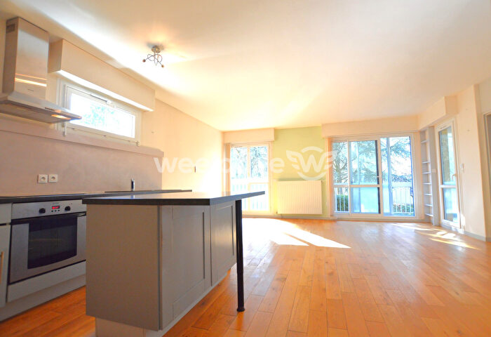 Appartement à louer - Chatou, Nord - 3 pièces - 2 chambres