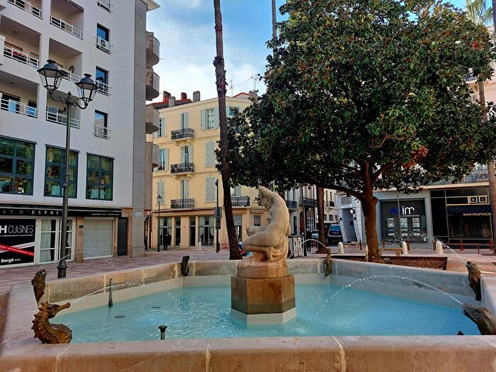 Appartement à louer - Cannes - 2 pièces - 1 chambre