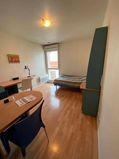 Robretières, La Roche-sur-Yon : Appartement 1 pièce à louer