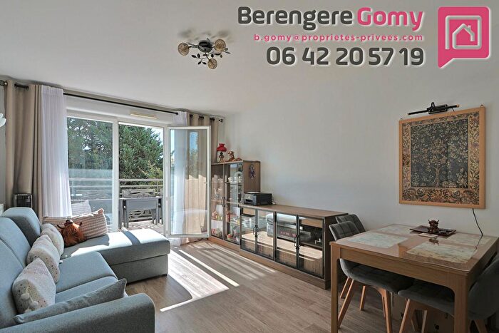 Le Plessis-Bouchard : Appartement 2 pièces à vendre