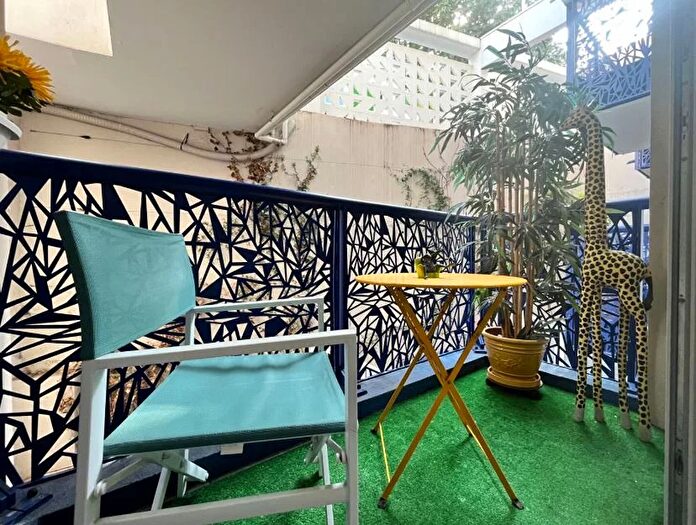 Appartement à vendre - Nice, Le Port - 1 pièce