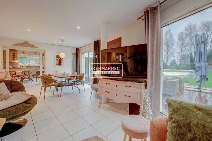 Maison à vendre - Cesson-Sévigné, Bourgchevreuil, Dézerseul, Pommeraie - 9 pièces - 7 chambres