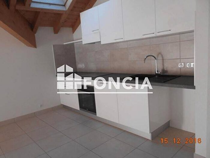 Appartement à louer - Chevenoz - 3 pièces - 2 chambres