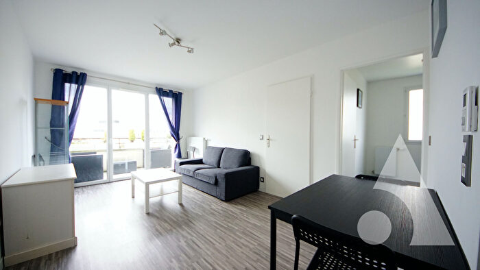 Appartement 2 pièces à Corbeil-Essonnes, Montconseil, à louer