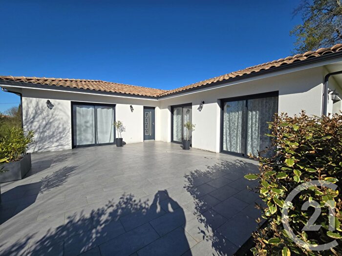 Maison à vendre - Saint-Estèphe - 4 pièces - 3 chambres