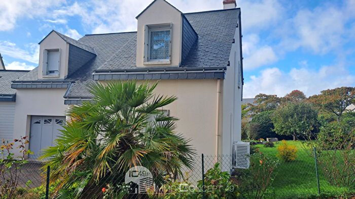 Maison à vendre - Angers, Lac de Maine - 4 pièces - 3 chambres