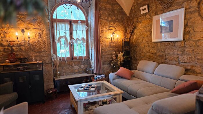 Chaulgnes - Maison 13 pièces à vendre