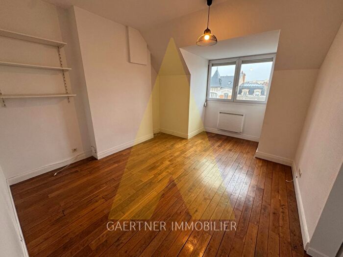 Appartement à louer - Reims, Barbâtre - 2 pièces - 1 chambre