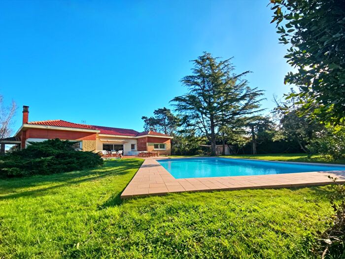 Maison à vendre - Pinsaguel - 7 pièces - 5 chambres