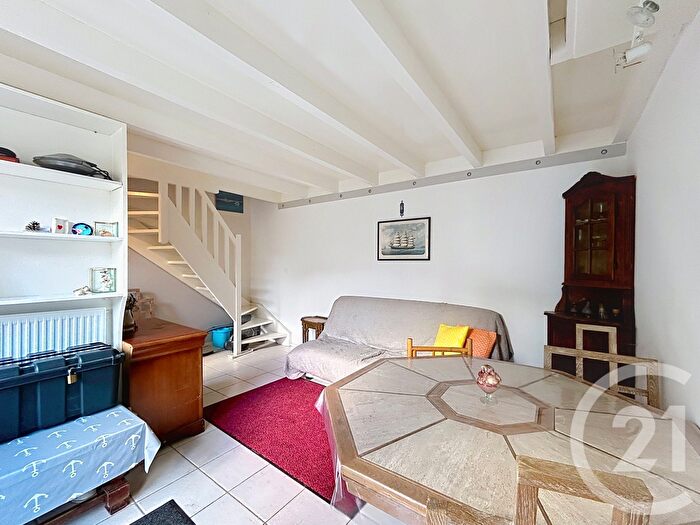Villers-sur-Mer : Maison 3 pièces à vendre