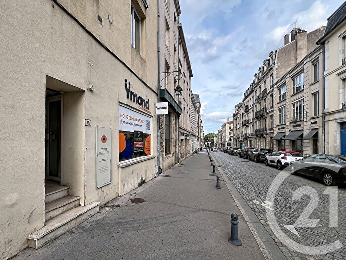 Appartement 3 pièces à Nancy, Ville vieille, Léopold, à louer