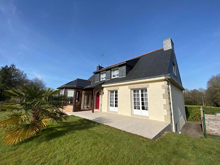 Maison à vendre - Plumelin - 6 pièces - 4 chambres