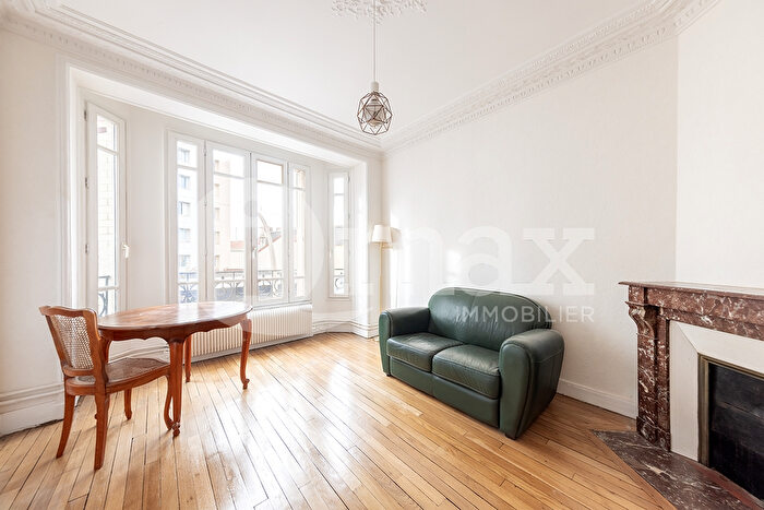 Appartement 3 pièces à vendre - Courbevoie, Marceau République