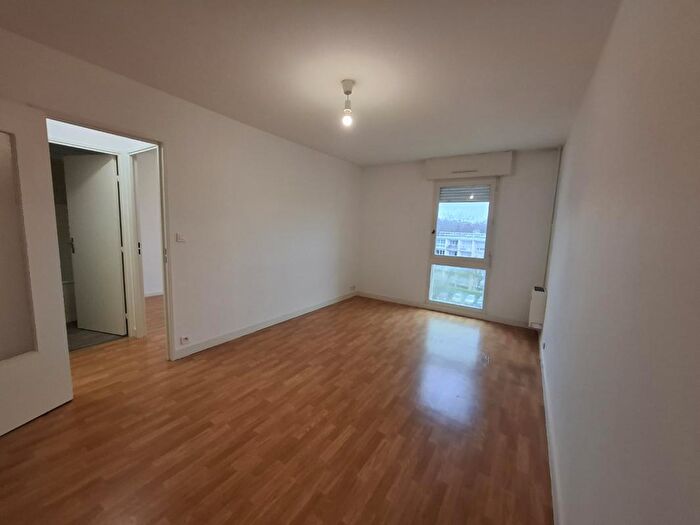Appartement à louer - Quartiers Sud-Est, Italie - 2 pièces - 1 chambre