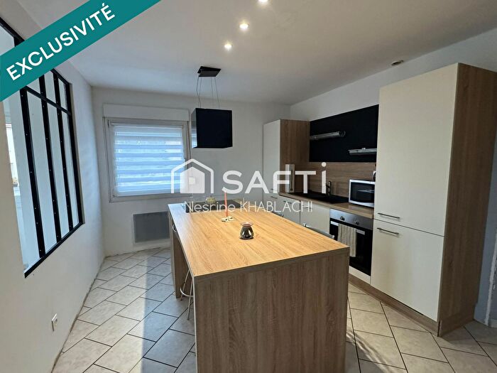 Appartement à vendre - Cosnes-et-Romain - 3 pièces - 2 chambres