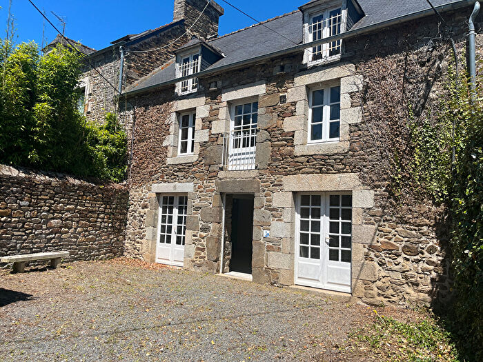 Maison à vendre - Plouër-sur-Rance - 7 pièces - 4 chambres