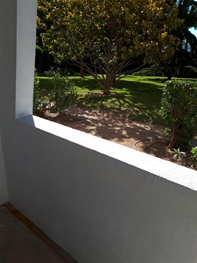 Appartement à louer - Marseille e , Saint-Jean-du-Désert - 1 pièce