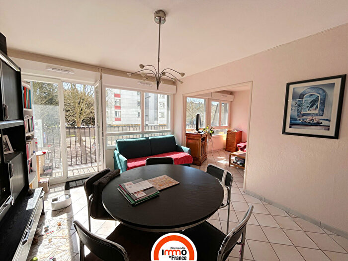 Appartement à vendre - Évreux, La Madeleine, Route dOrléans - 4 pièces - 2 chambres