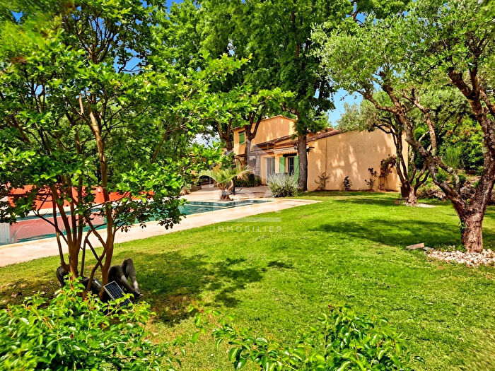 Maison à vendre - Saint-Paul-en-Forêt - 8 pièces - 7 chambres