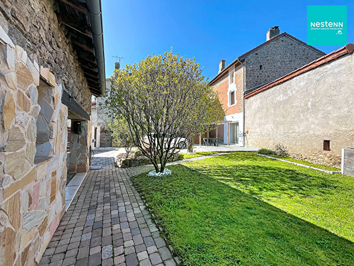 Maison à vendre - Margerie-Chantagret - 5 pièces - 2 chambres