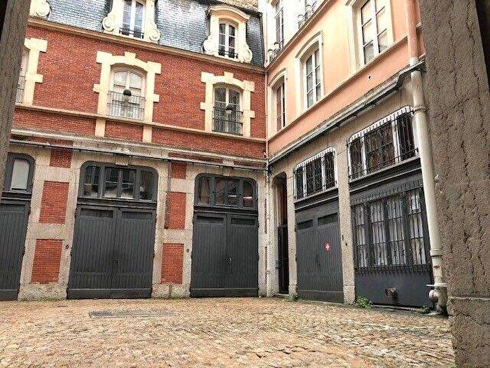 Appartement 2 pièces à Ainay, Lyon 2ème arrondissement, à louer