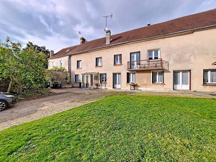Maison 10 pièces à vendre à Cormeilles-en-Vexin