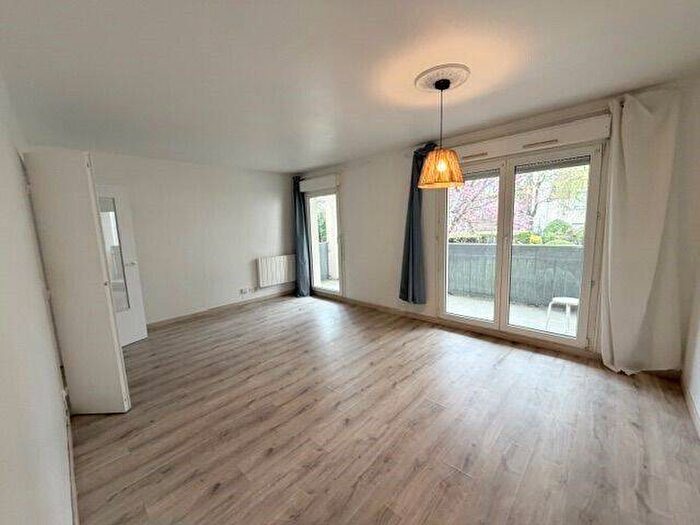 Appartement à louer - Sud, Triel-sur-Seine - 1 pièce