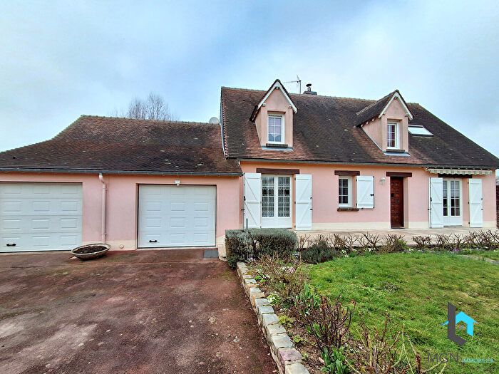 Maison à vendre - Le Thieulin - 6 pièces - 5 chambres