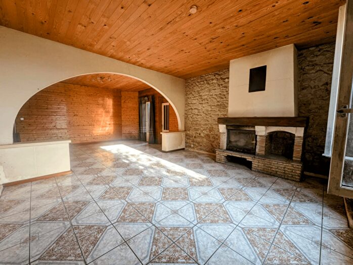 Maison à vendre - Mongauzy - 8 pièces - 4 chambres