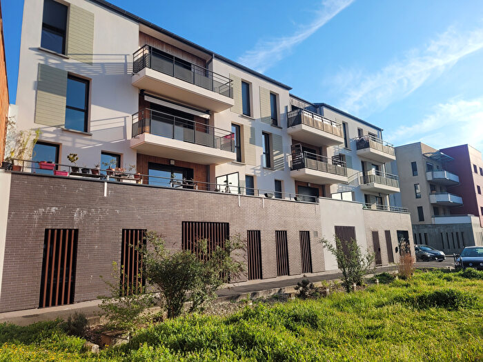 Appartement à vendre - La Riche - 4 pièces - 3 chambres