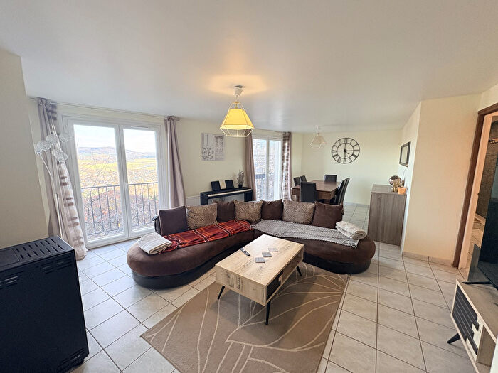 Maison à vendre - Corent - 5 pièces - 3 chambres