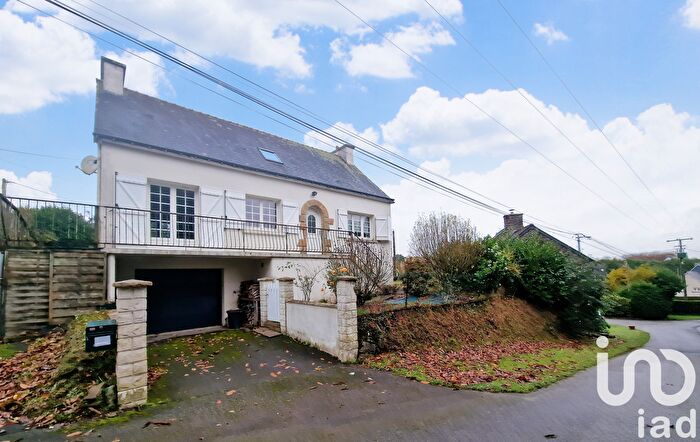 Maison à vendre - Carhaix-Plouguer - 5 pièces